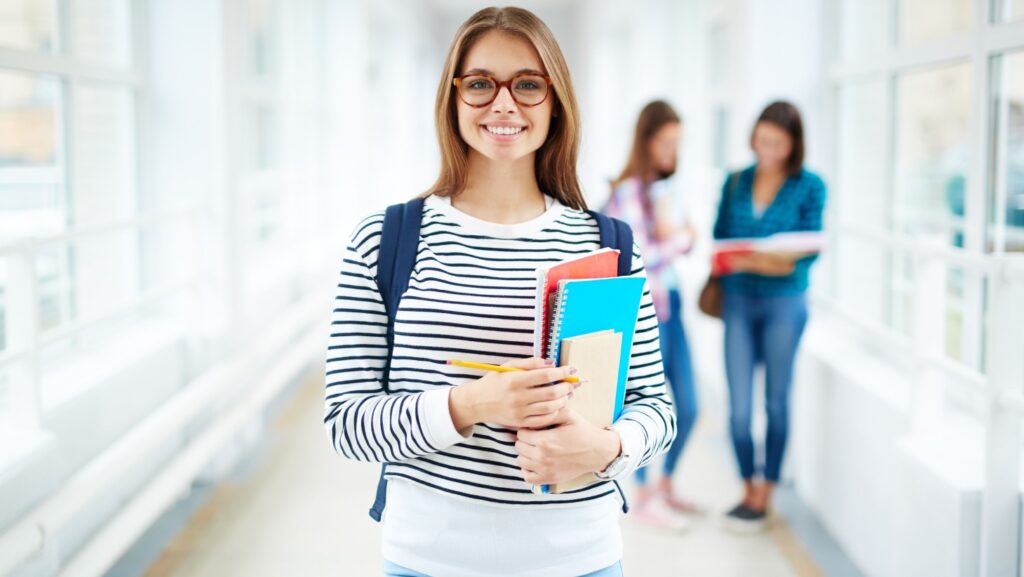 10 Easiest College Majors in 2024 - College Transitions