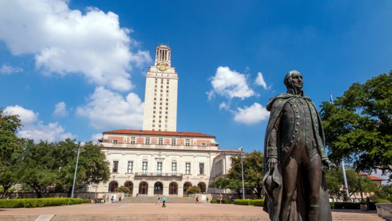 UT Austin Supplemental Essays 2025-26 - Prompts and Advice - College ...