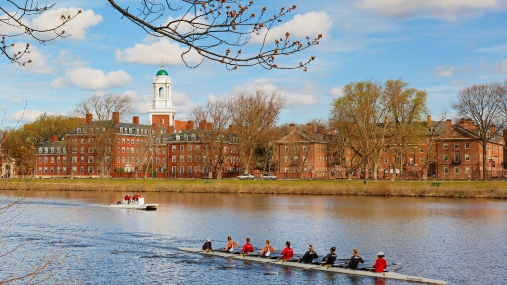 23 Best Colleges in Massachusetts - 2024 - College Transitions