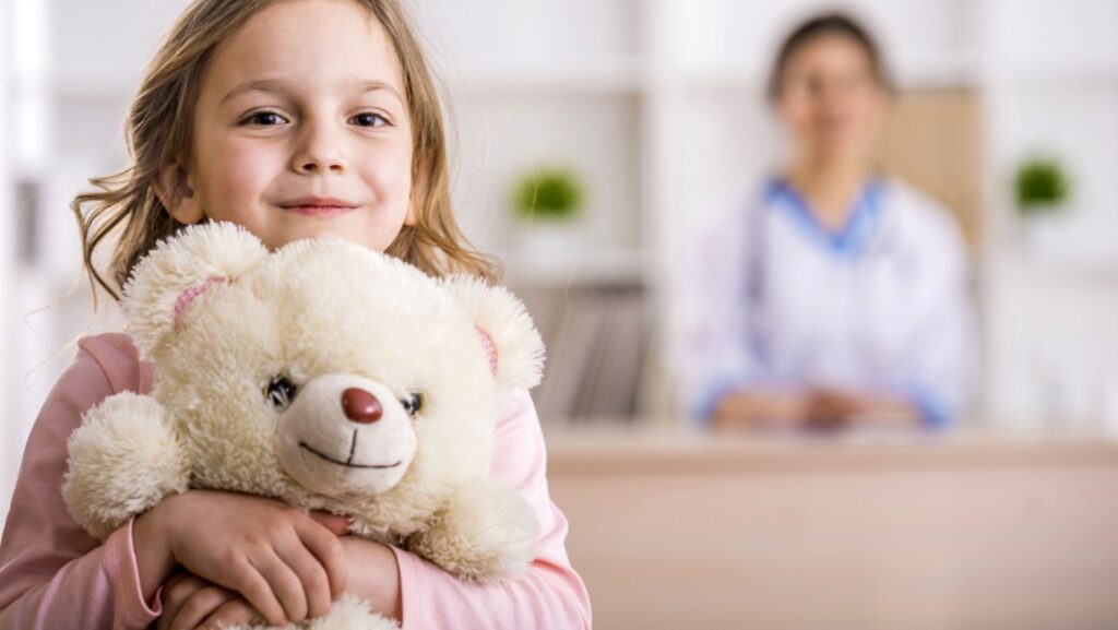 How to Become a Child Life Specialist - College Transitions