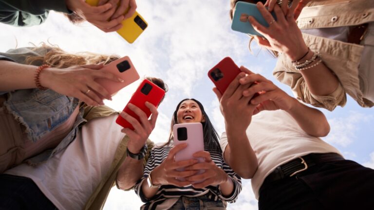 Guide to 88 Gen Z Slang Terms — 2025 - College Transitions