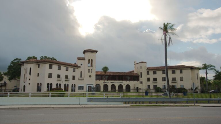 17 Best Military Boarding Schools in the US - 2025 - College Transitions